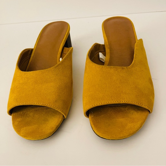 Universal Thread | Shoes | Universal Thread Rosalynn Mustard Yellow ...
